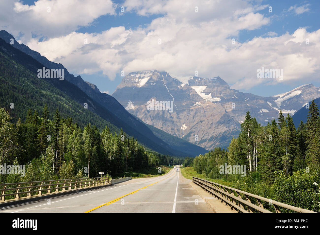 Mount robson provincial park hi-res stock photography and images - Alamy