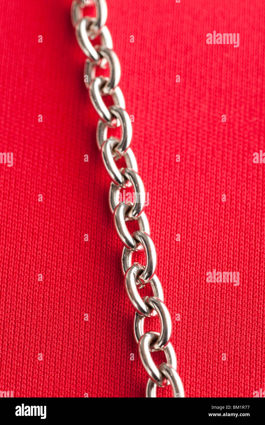 Silver necklace chain hi-res stock photography and images - Alamy