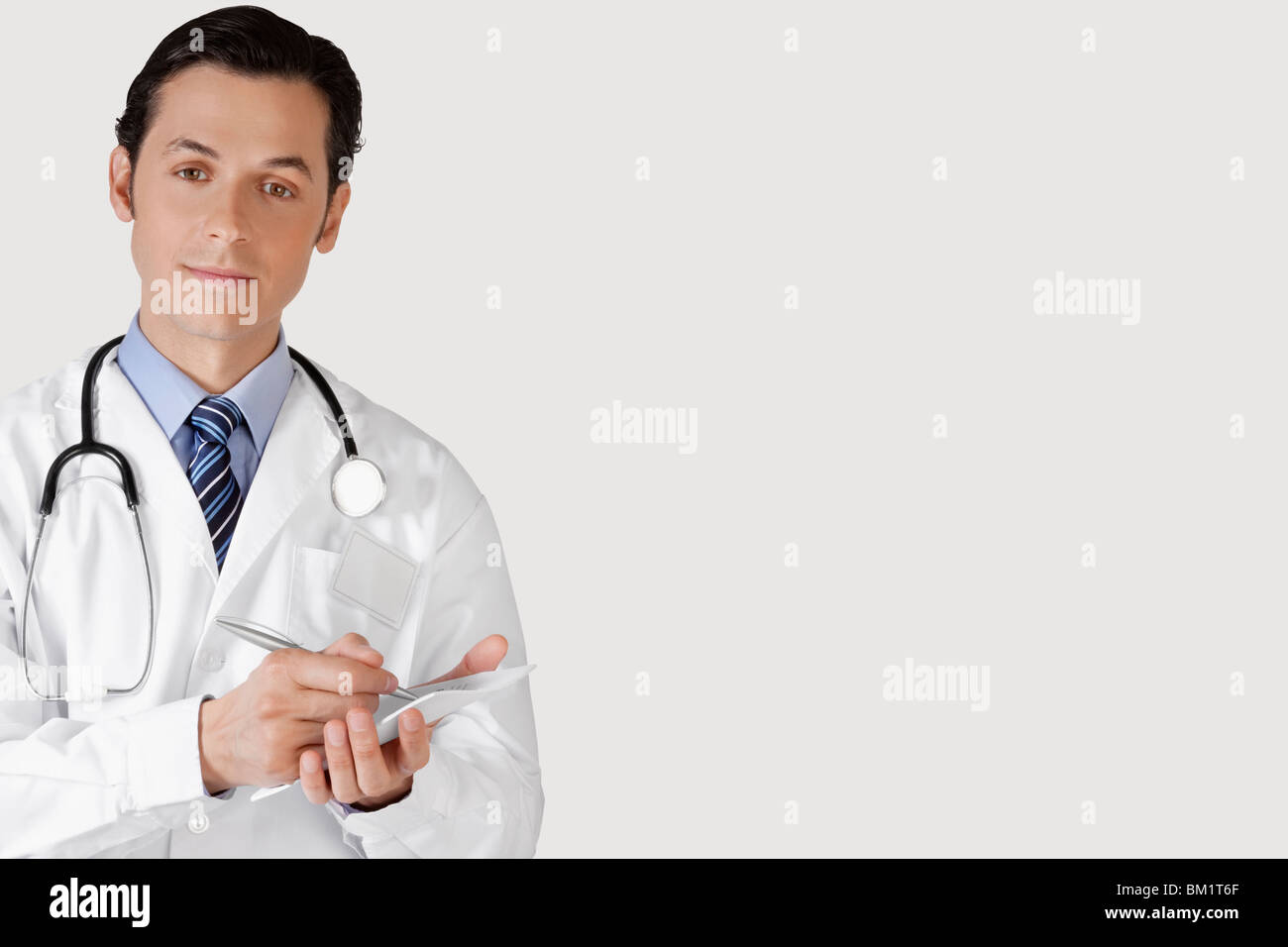Portrait doctor writing pad hi-res stock photography and images - Alamy