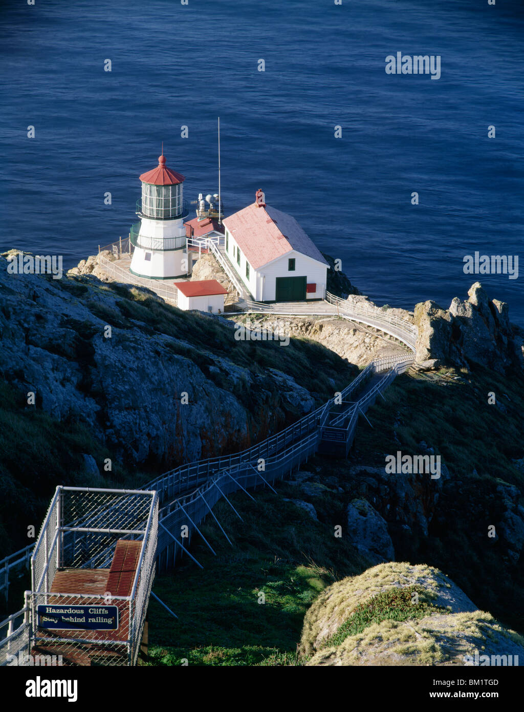 Lighthouse on the coast, Point Reyes Lighthouse, Point Reyes National ...