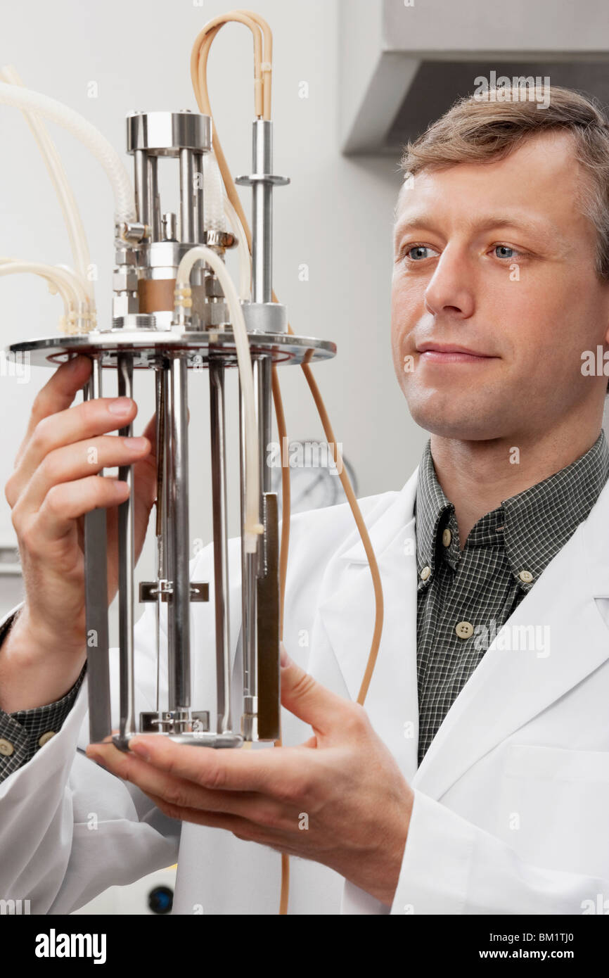 Bioreactor hi-res stock photography and images - Alamy