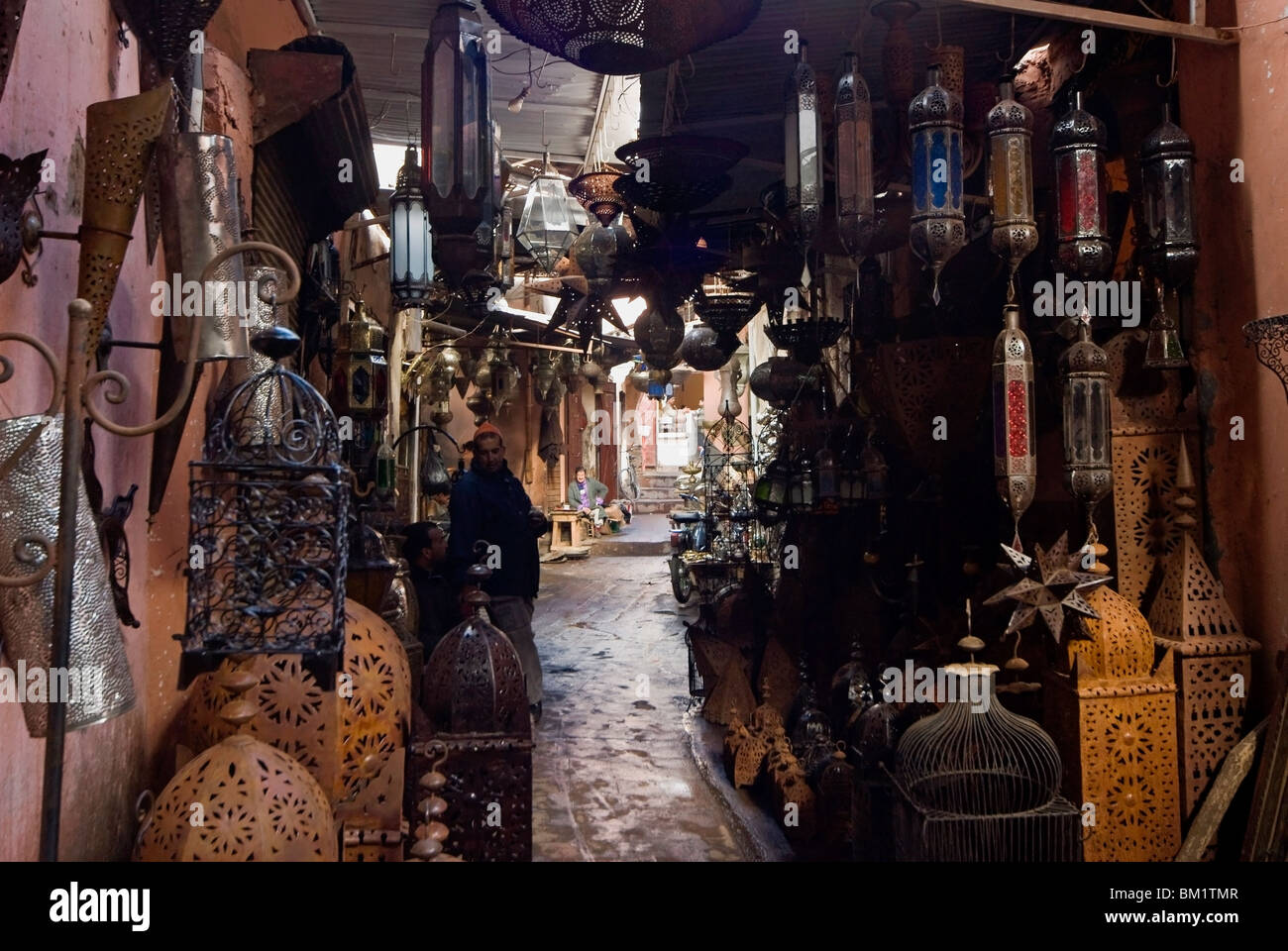 Souk marrakech hi-res stock photography and images - Alamy