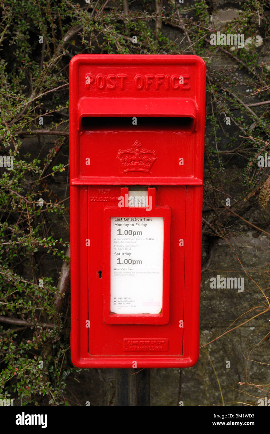 Red British Post box Stock Photo - Alamy