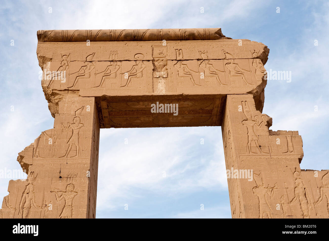 Dendara temple hi-res stock photography and images - Alamy