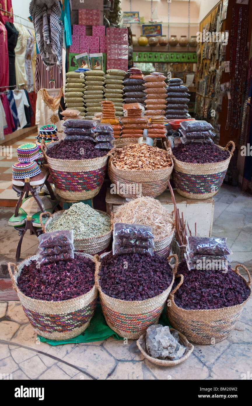 El Souk market, Luxor, Egypt, North Africa, Africa Stock Photo - Alamy