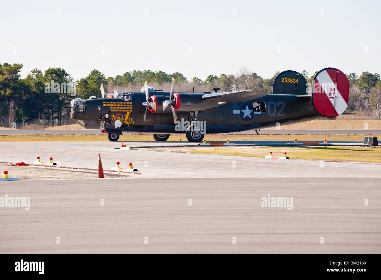 B 24 liberator hi-res stock photography and images - Alamy