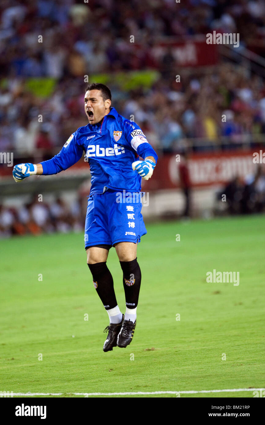 Sevilla FC goalkeeper, Andres Palop, celebrates a goal Stock Photo - Alamy
