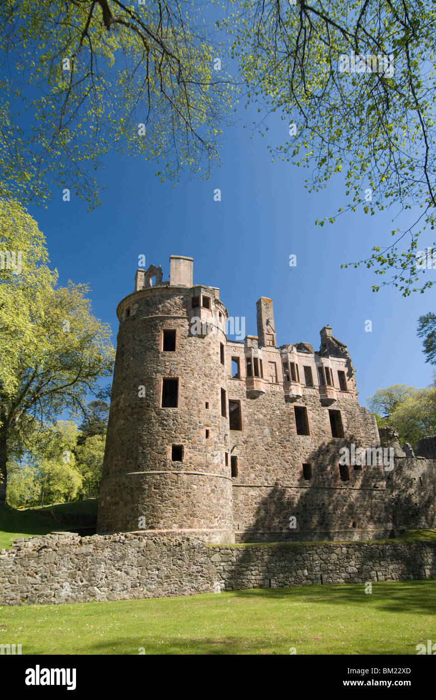 Huntly Castle, Huntly, 10 miles east of Dufftown, Highlands, Scotland ...