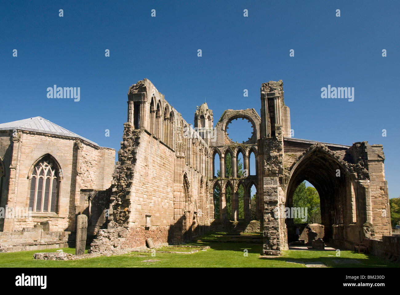 Elgin scotland people hi-res stock photography and images - Alamy