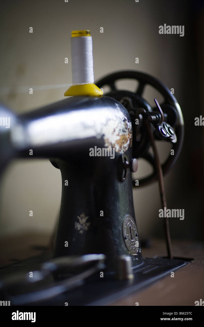 Old Singer brand sewing machine, Seville, Spain Stock Photo - Alamy