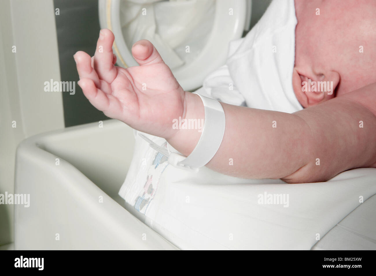 Baby identification hi-res stock photography and images - Alamy