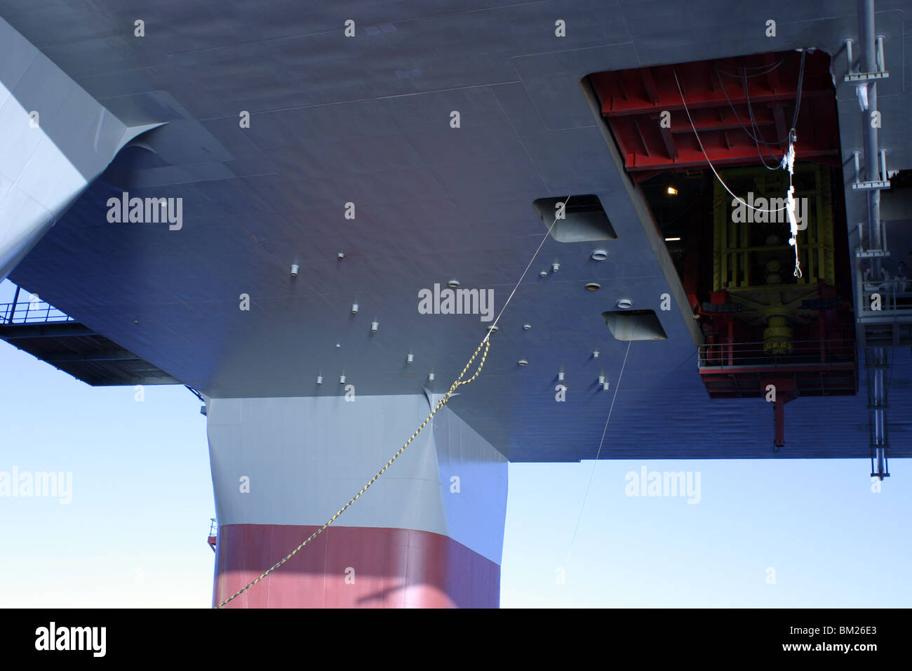 Deepwater Oil Drilling Rig with view blow out preventer (BOP Stock ...