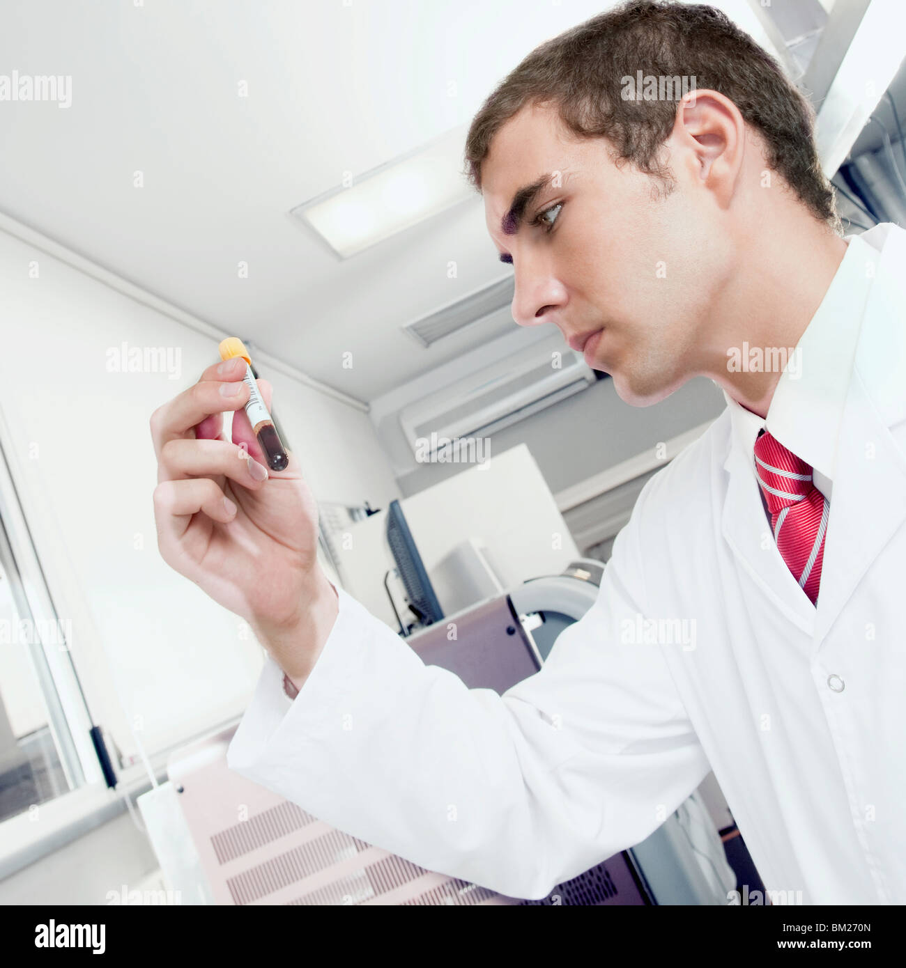 Blood test hi-res stock photography and images - Alamy