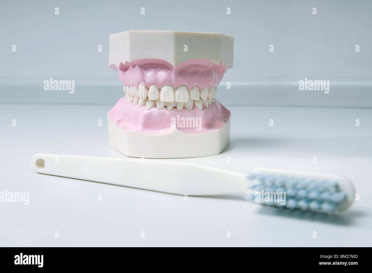 Toothbrush technology hi-res stock photography and images - Alamy