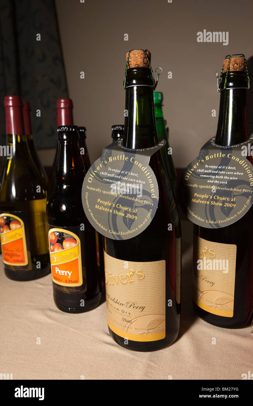 Applemaking hi-res stock photography and images - Alamy