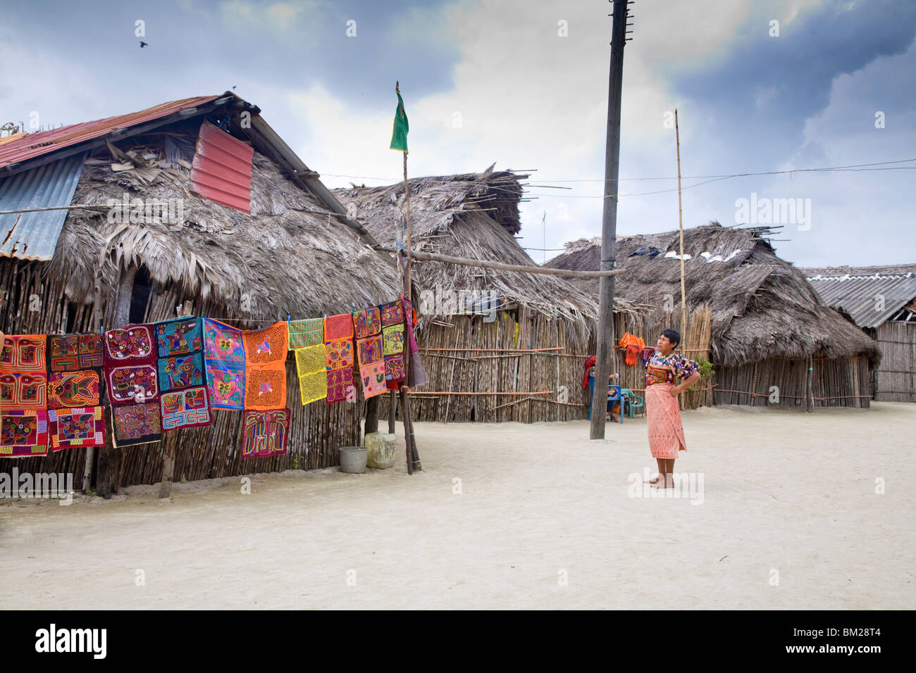 Kuna molas hi-res stock photography and images - Alamy