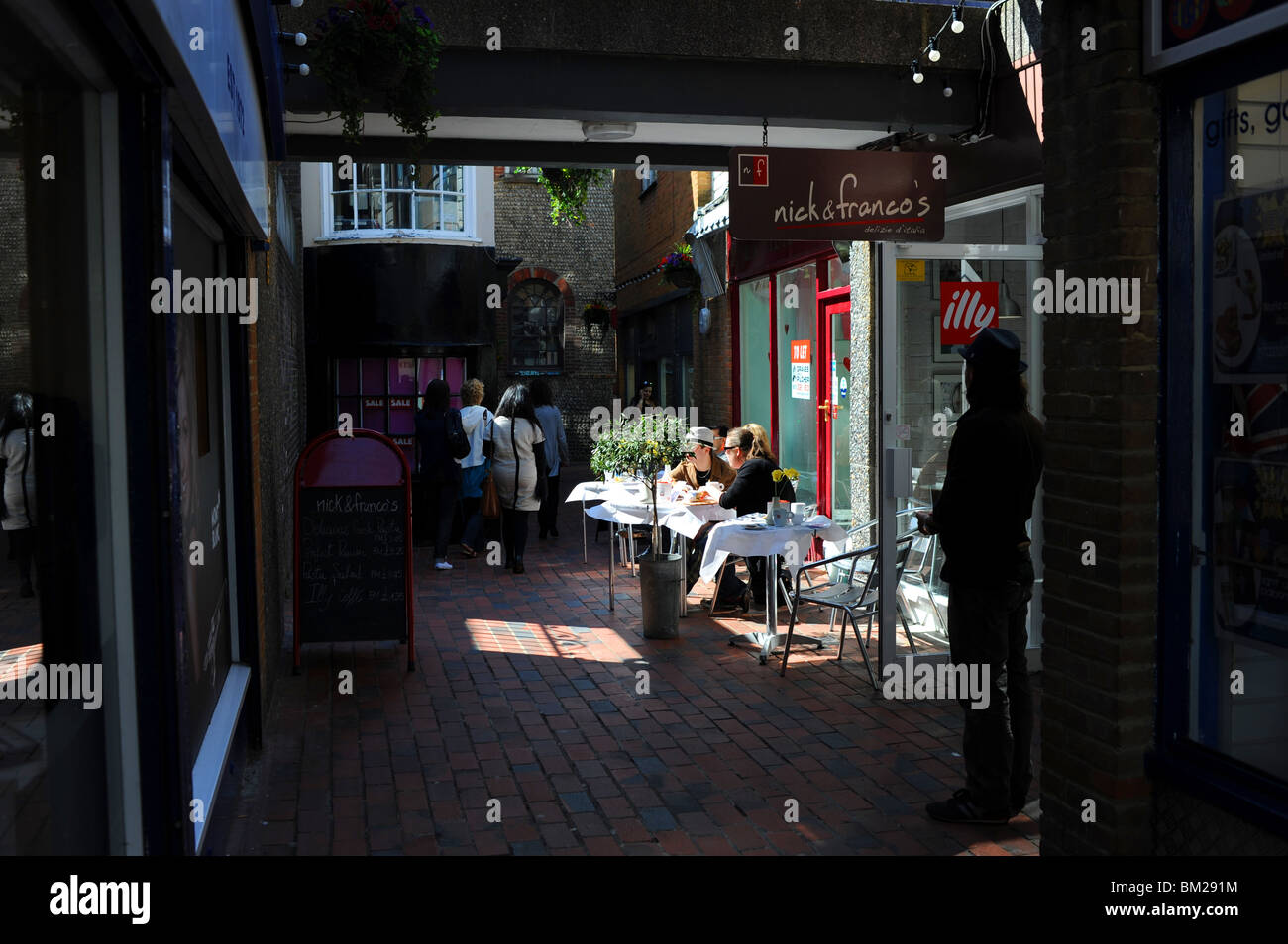 Brighton coffee shops uk hi-res stock photography and images - Alamy