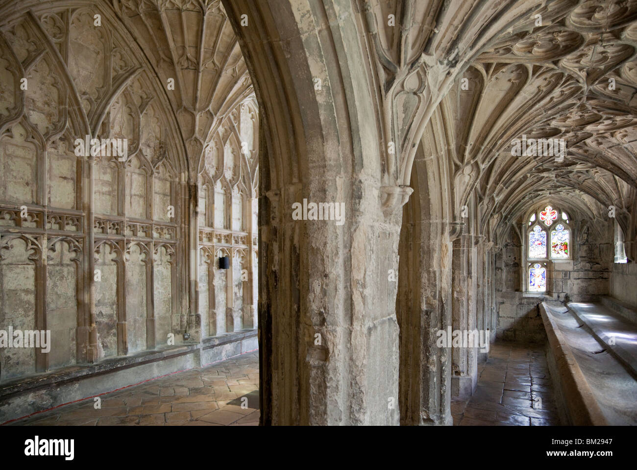 Monks cloisters hi-res stock photography and images - Alamy