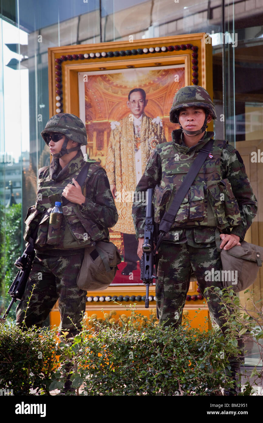 A portrait of the King in the entrance hall of the ITF Tower, Silom ...