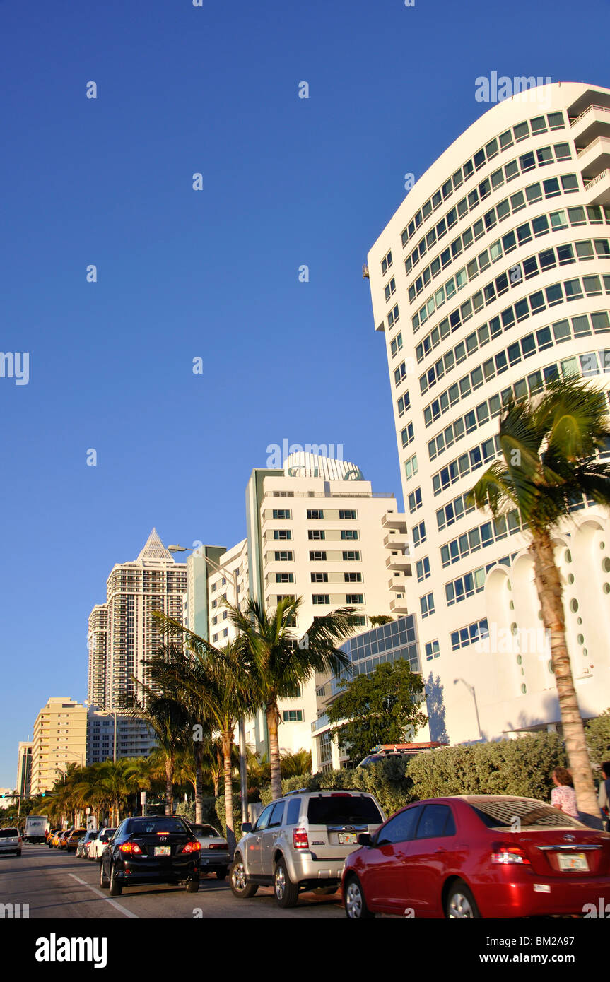 Yellow cab miami hi-res stock photography and images - Alamy