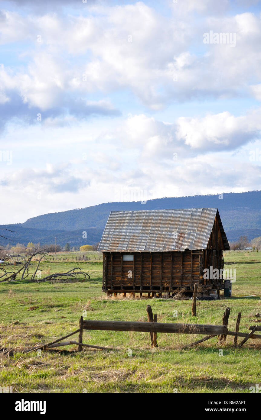 Old barn, Colorado landscape, USA Stock Photo - Alamy