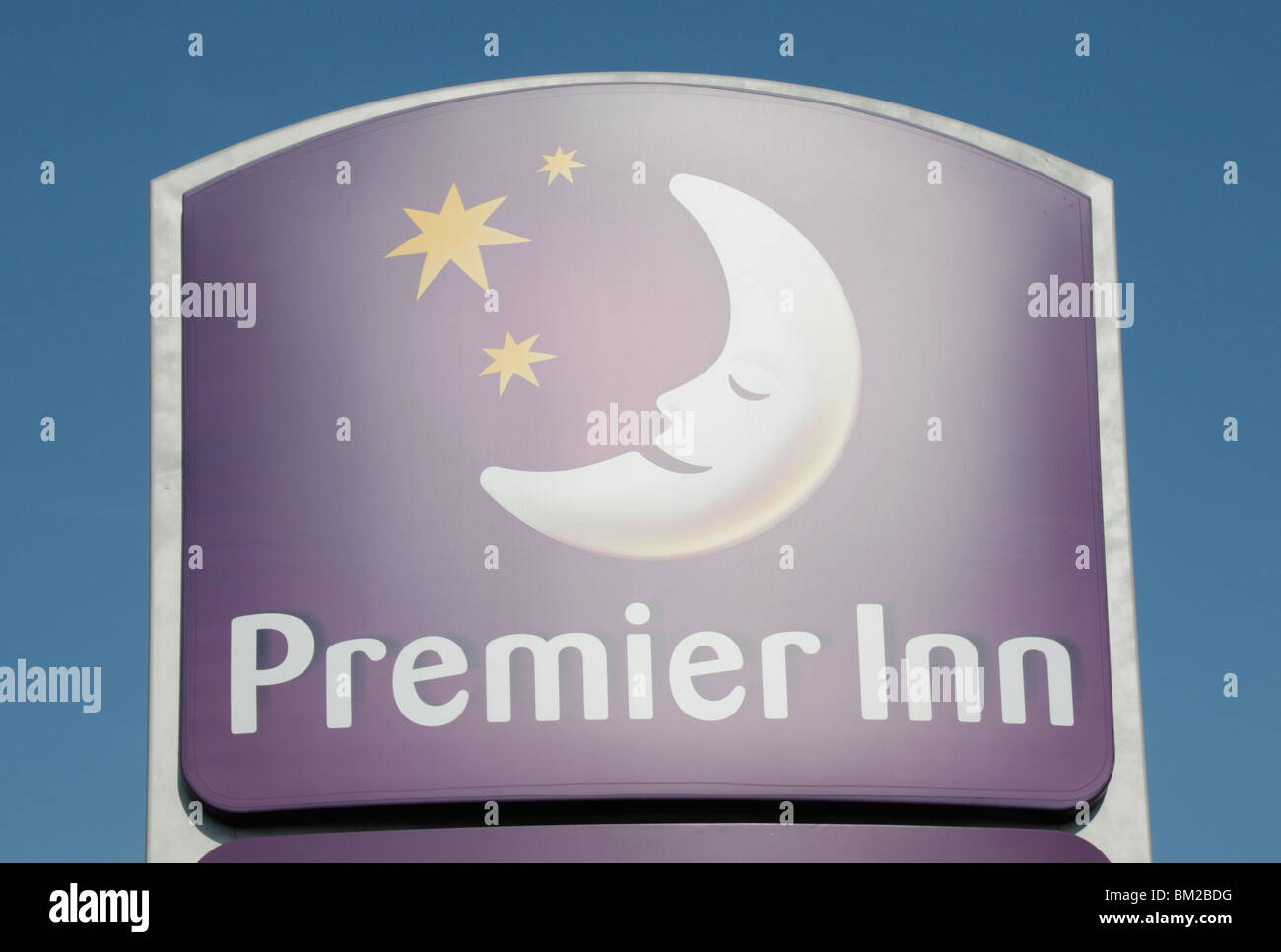 Premier inn sign logo hi-res stock photography and images - Alamy