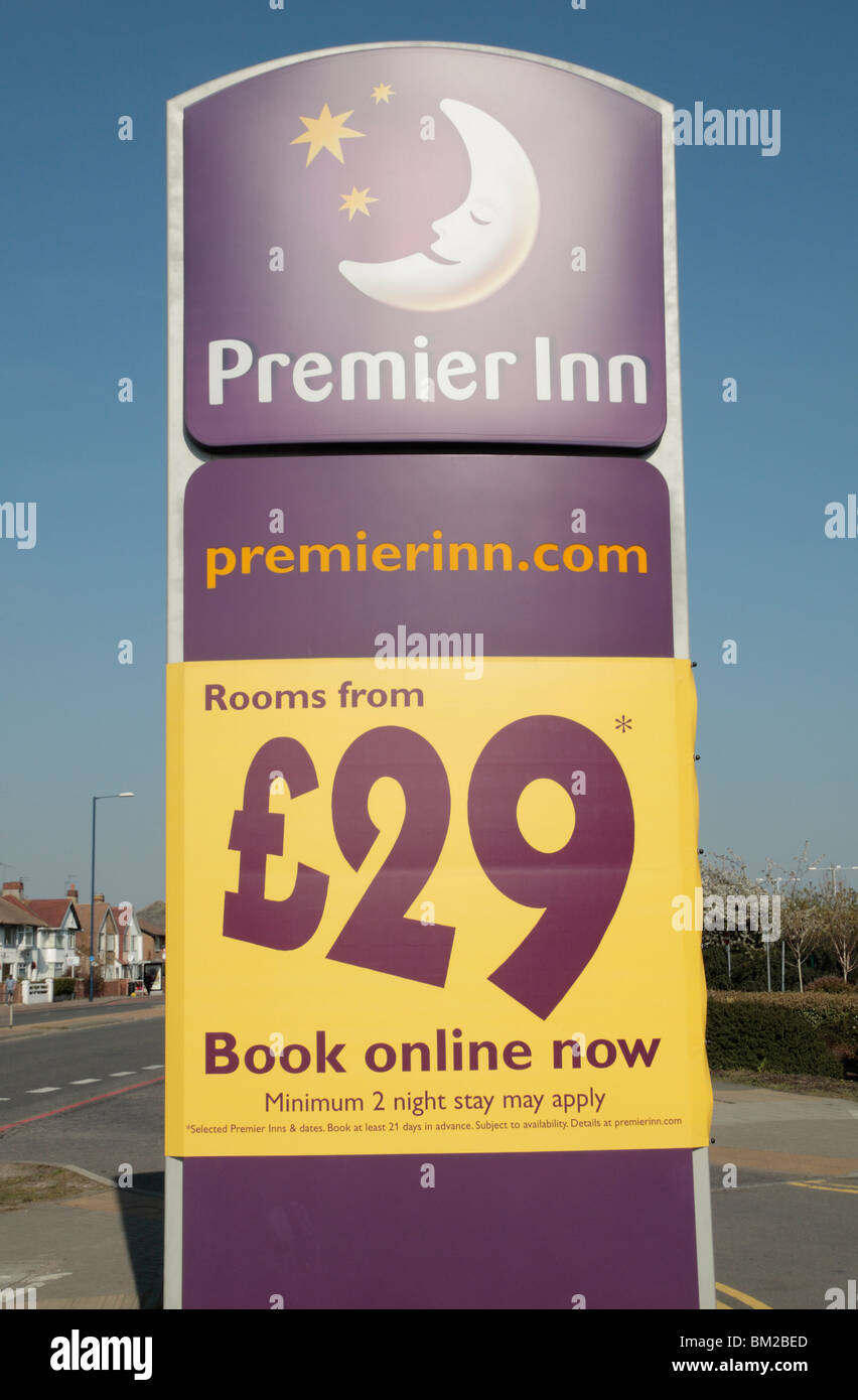 Premier inn signage hi-res stock photography and images - Alamy