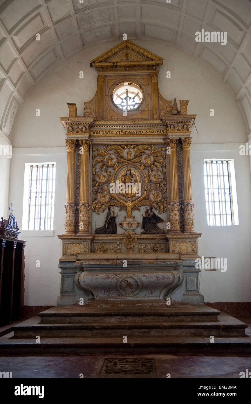 The Interior of Se Cathedral in Old Goa, India Stock Photo - Alamy