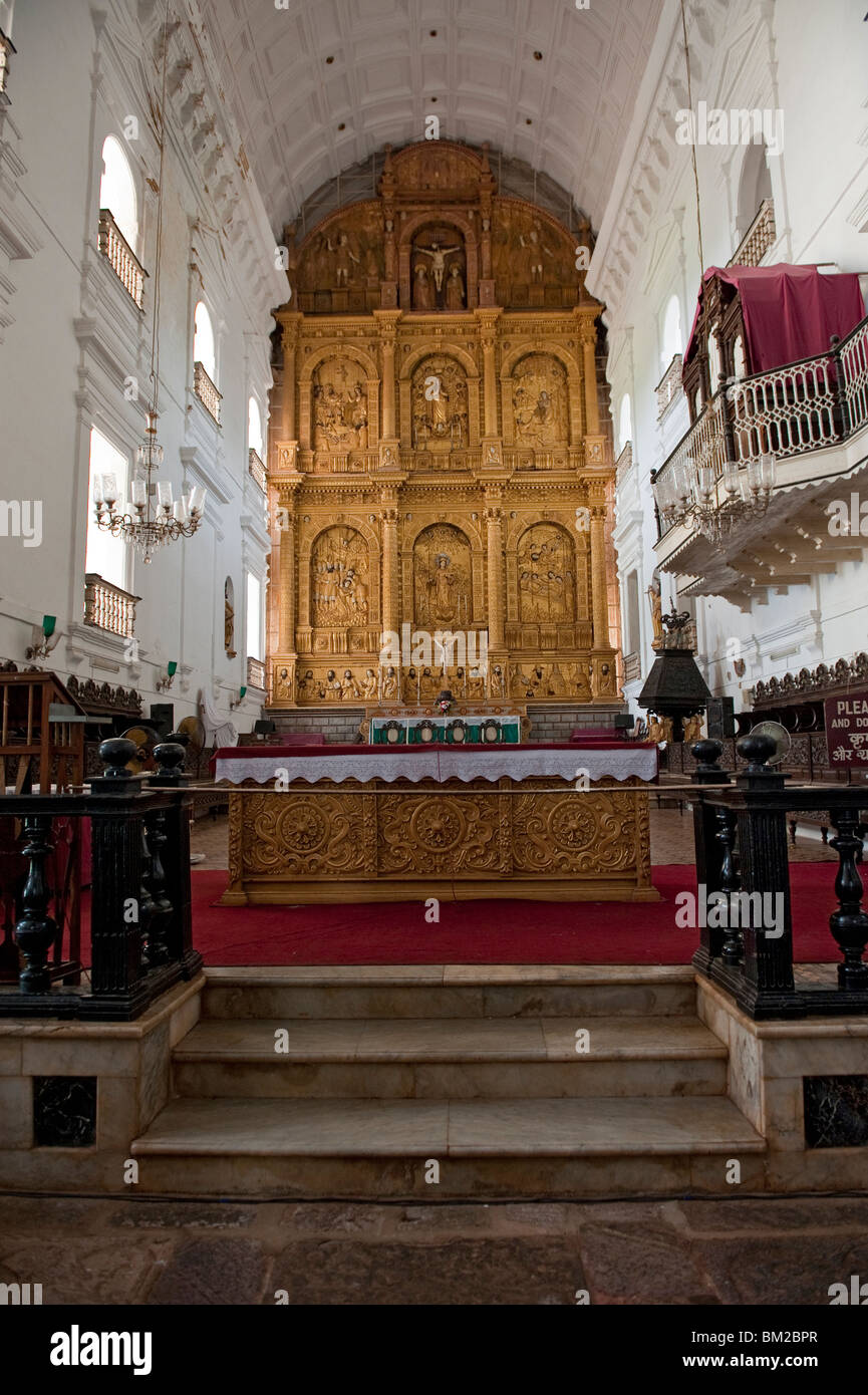 The Altar and Interior of the Se Cathedral in Old Goa, India Stock ...