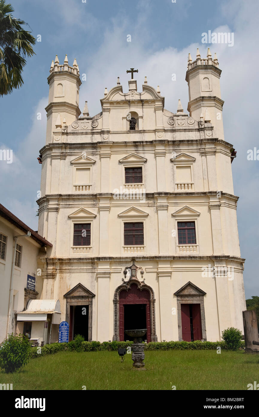 The Se Cathedral in Old Goa, India Stock Photo - Alamy