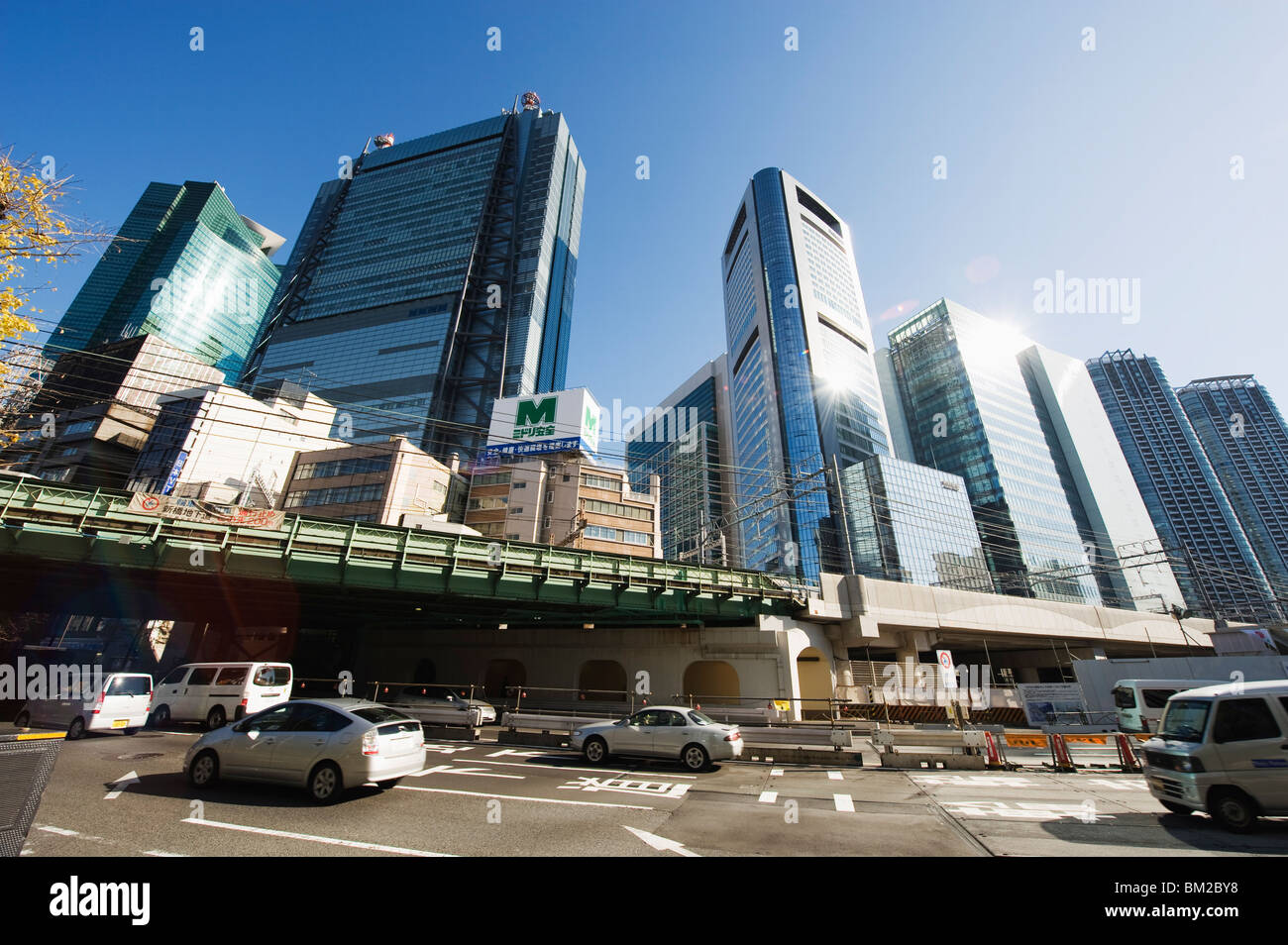Shimbashi hi-res stock photography and images - Alamy