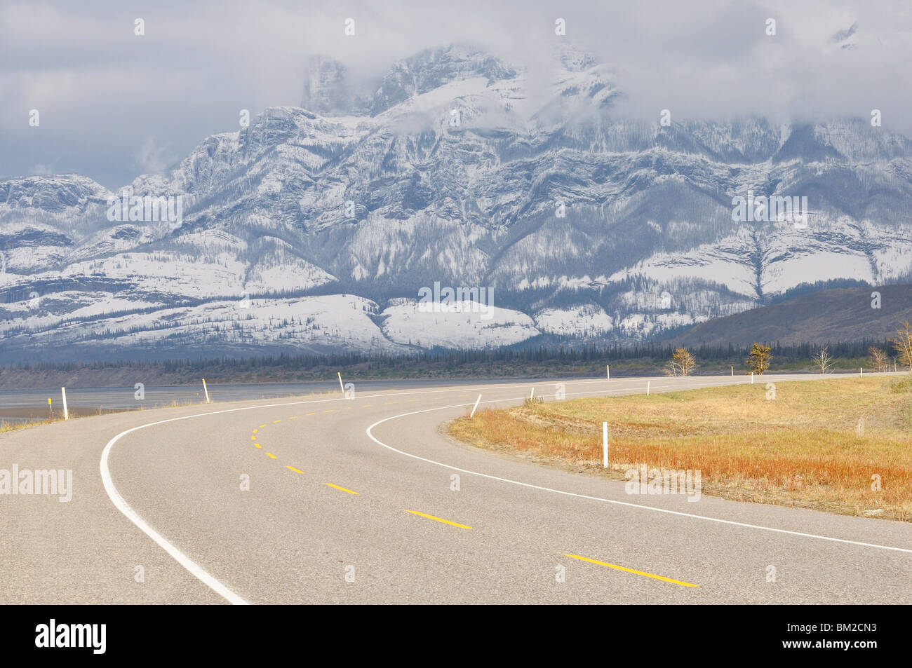 Yellowhead Highway, Jasper National Park, UNESCO World Heritage Site ...