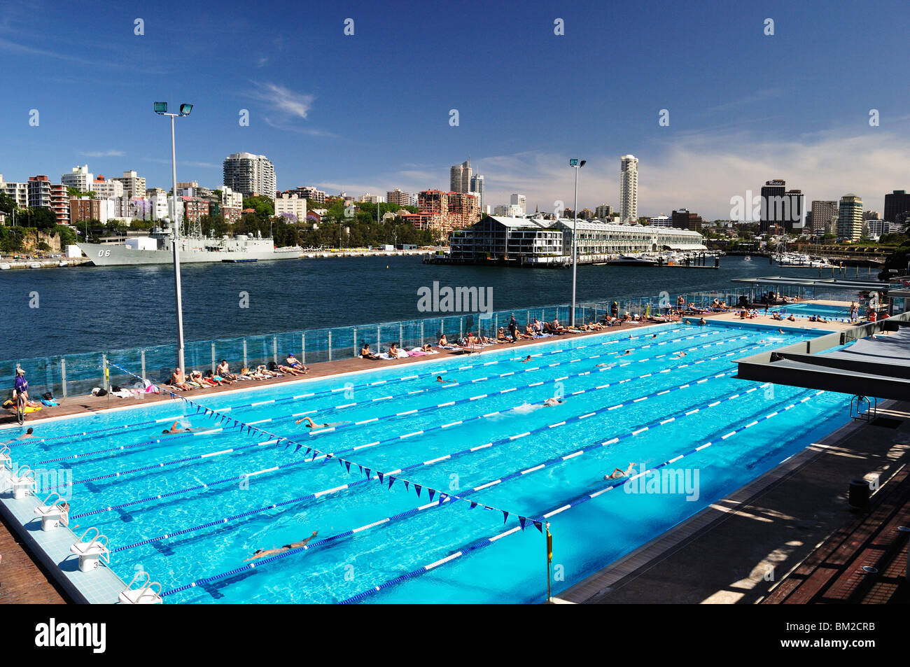 Andrew Charlton Pool and Woolloomooloo Bay, Sydney, New South Wales ...