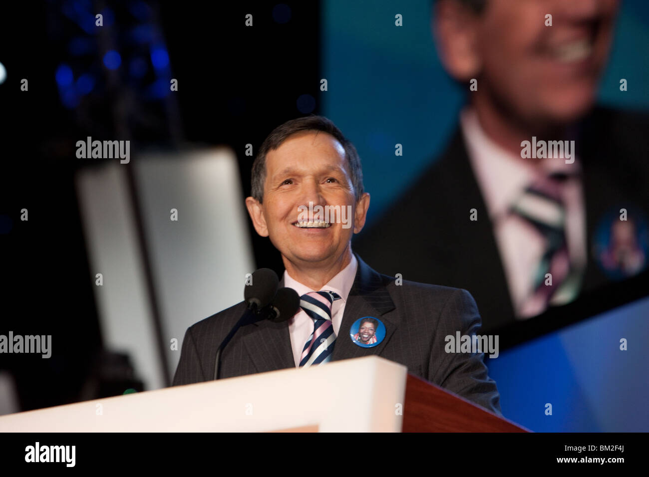 Kucinich hi-res stock photography and images - Alamy