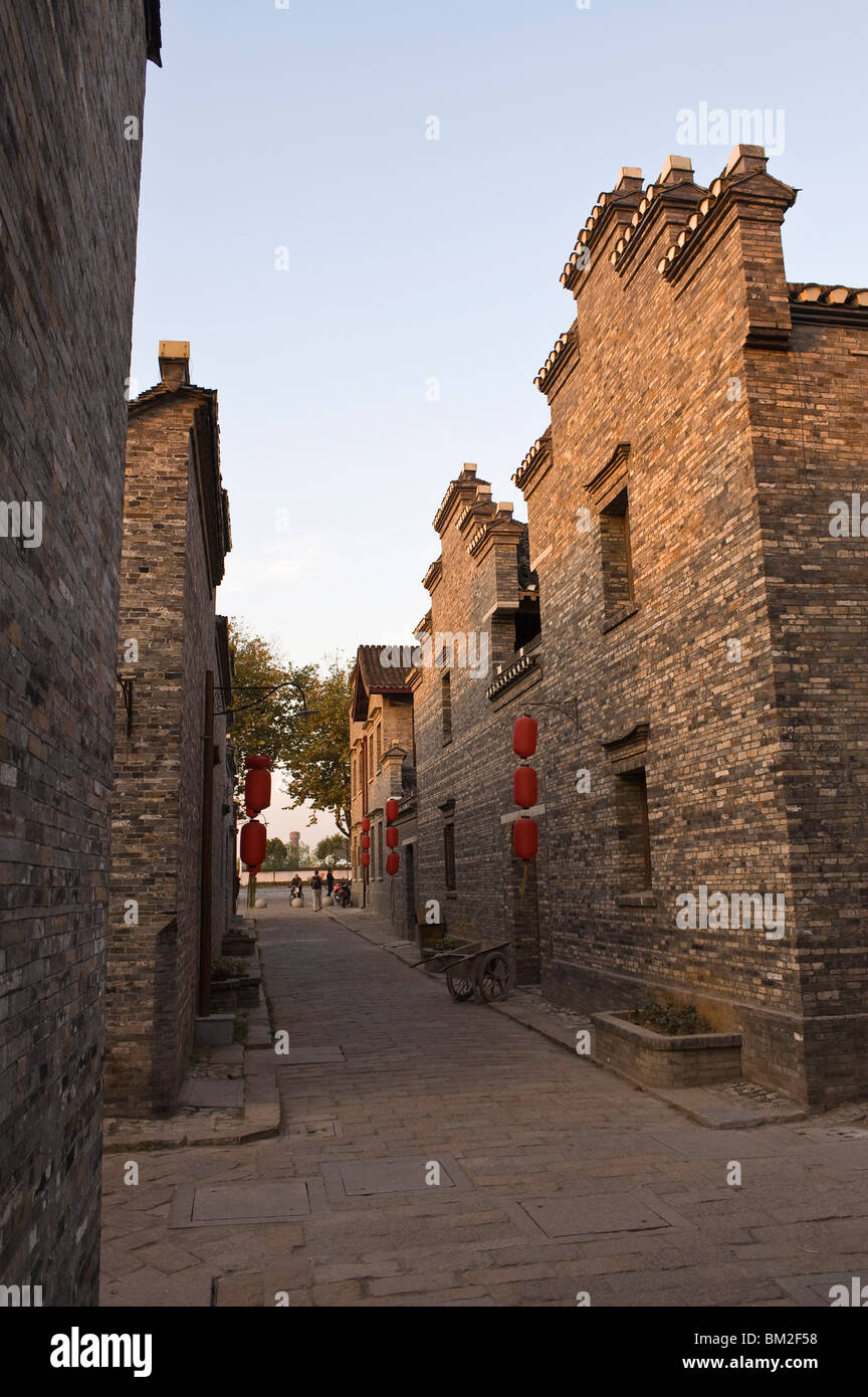 Zhenjiang hi-res stock photography and images - Alamy