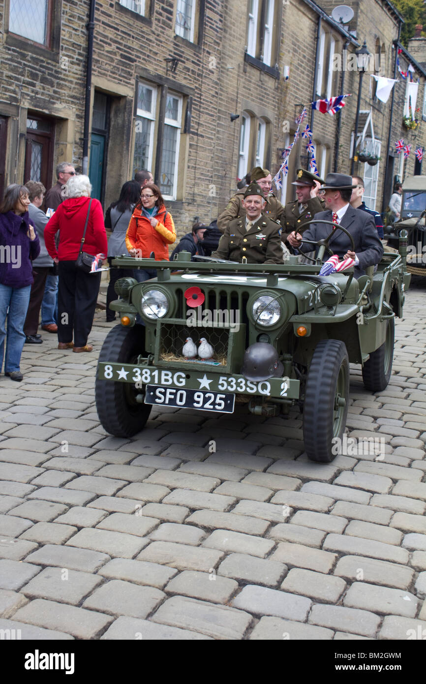 Vehicles on display at Haworth 1940's weekend 2010 Stock Photo - Alamy