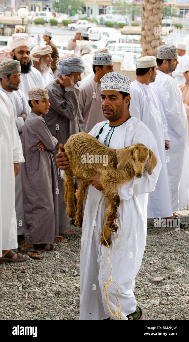 Goat market Nizwa Oman Stock Photo - Alamy