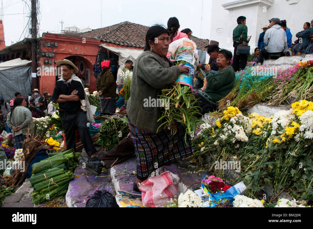 Chichicastenango market, Guatemala Stock Photo - Alamy