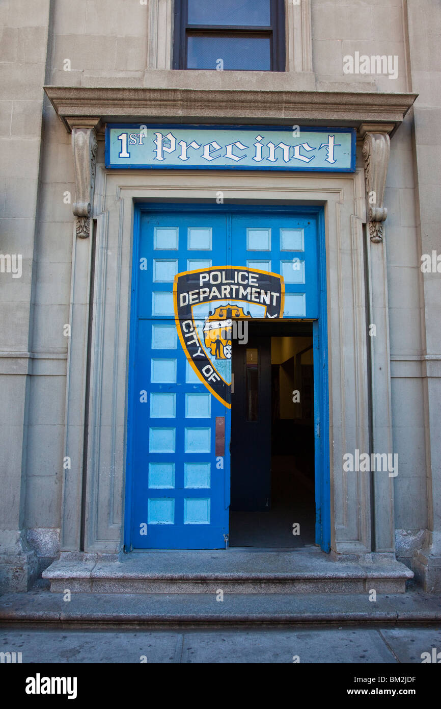NYPD 1st Precinct in Manhattan, New York City Stock Photo - Alamy