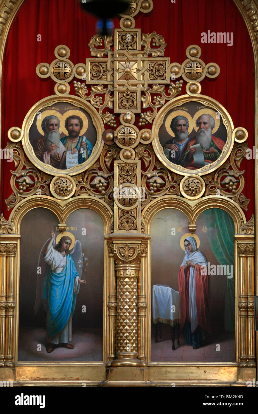 Iconostasis church hi-res stock photography and images - Alamy
