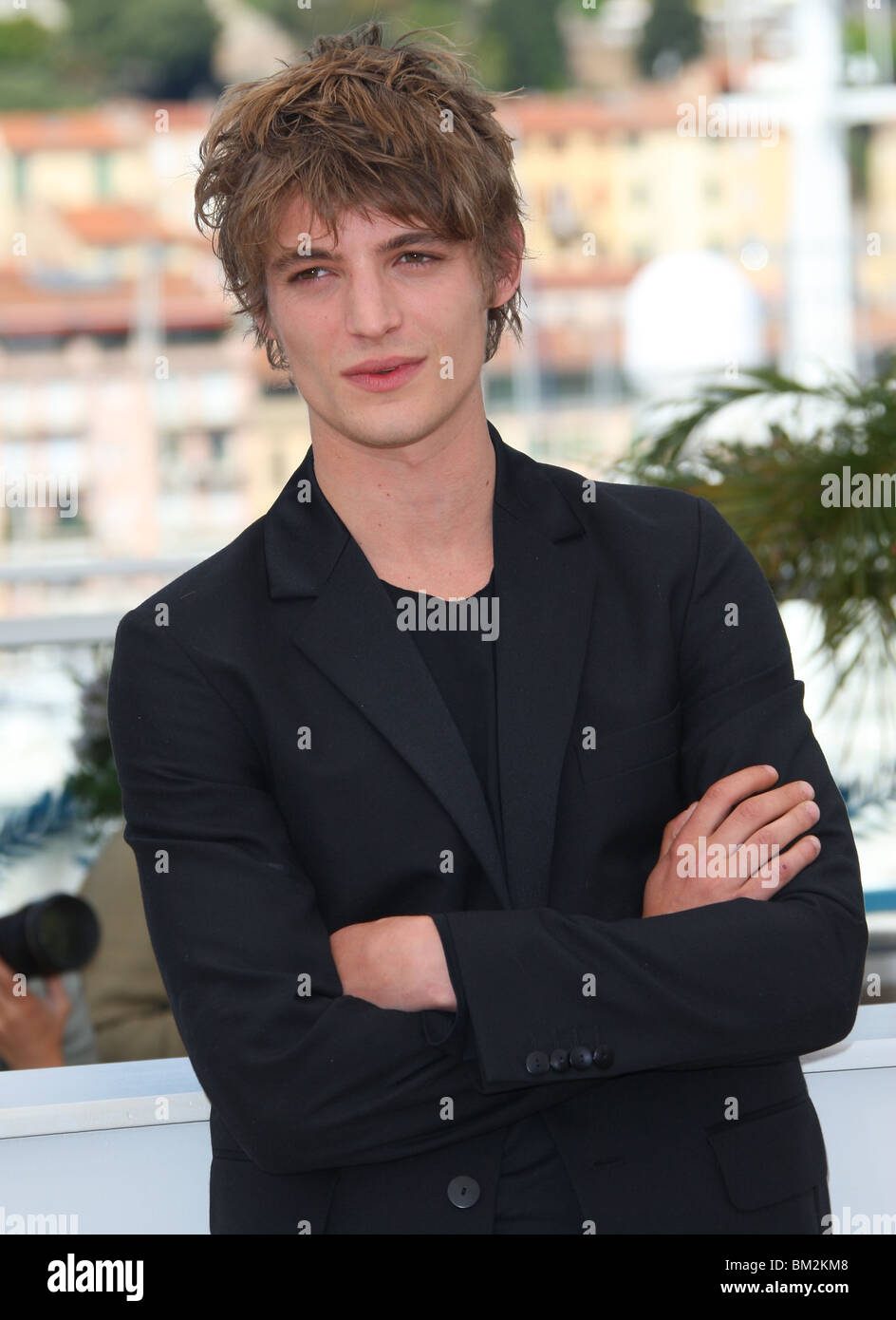 NIELS SCHNEIDER HEARTBEATS PHOTOCALL CANNES FILM FESTIVAL 2010 PALAIS ...