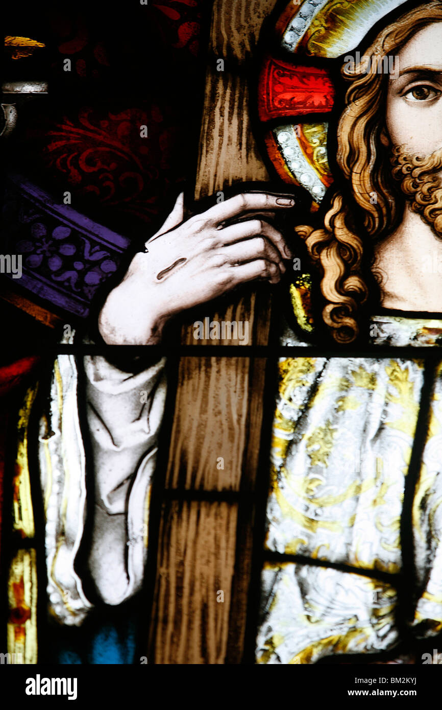 Jesus carrying a cross hi-res stock photography and images - Alamy