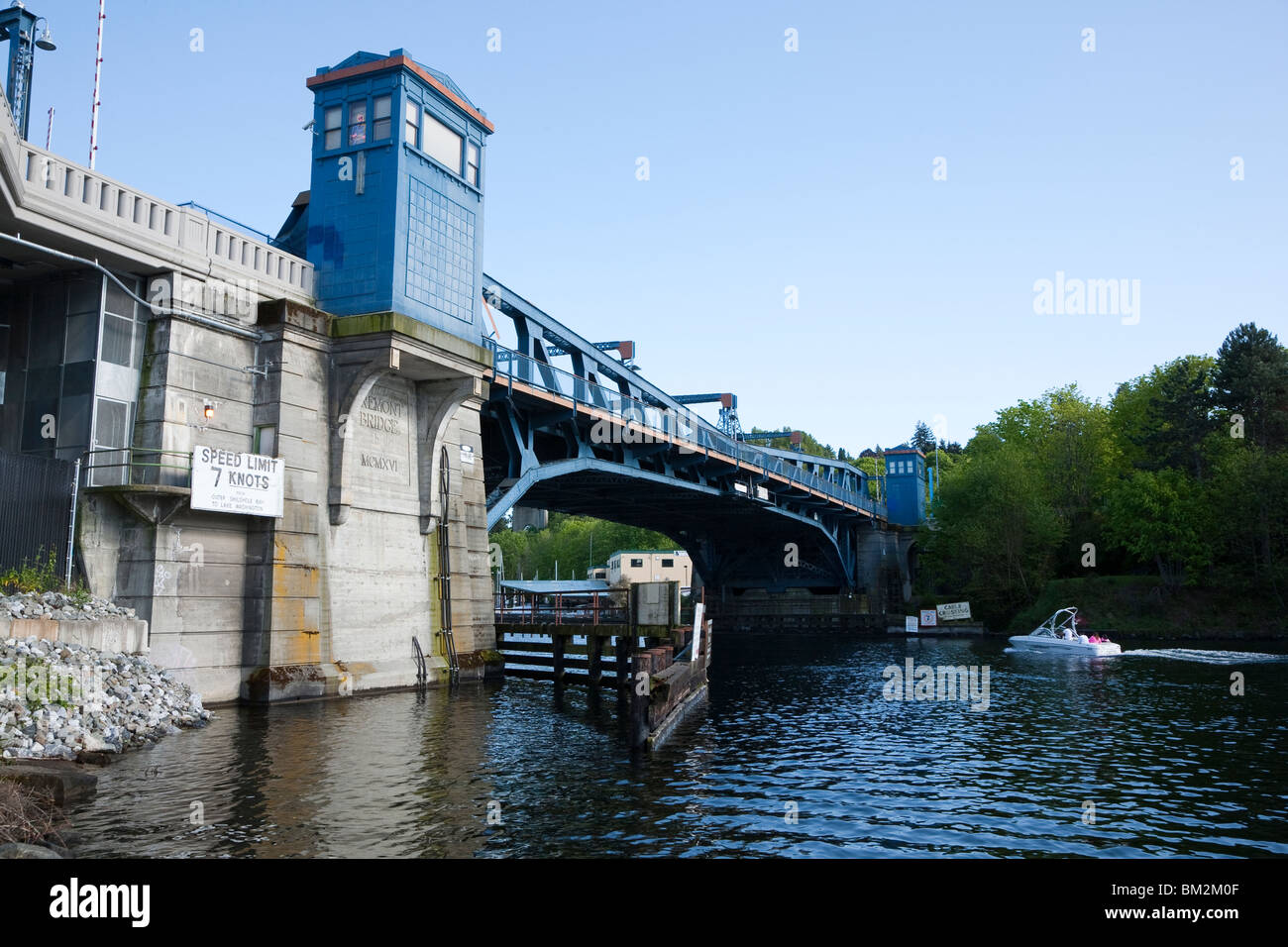 The Fremont Bridge, speedboat approaching - Seattle, Washington Stock ...