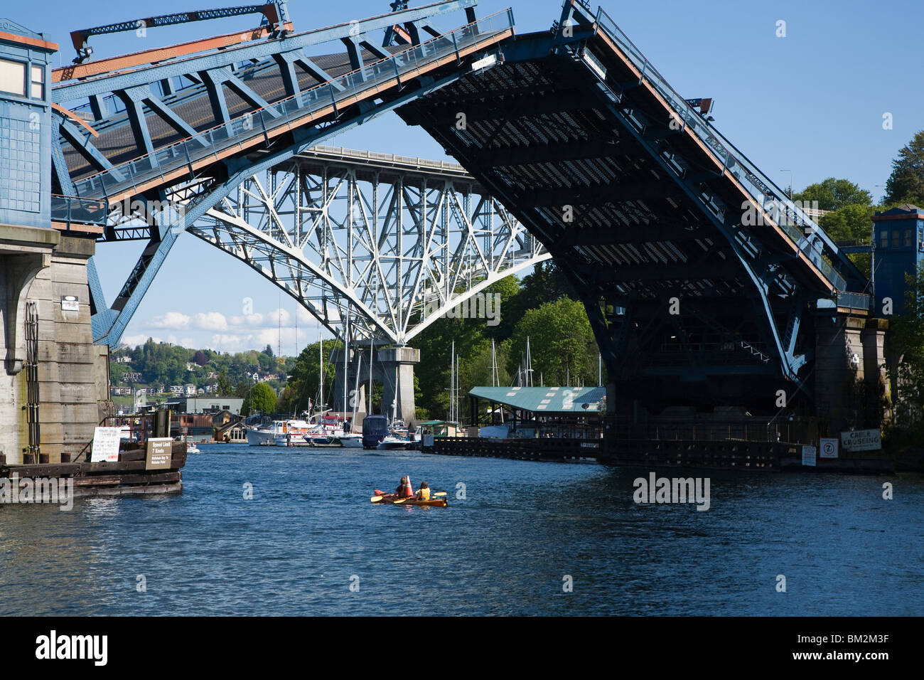 Tower Bridge Open Boat Stock Photos & Tower Bridge Open Boat Stock ...