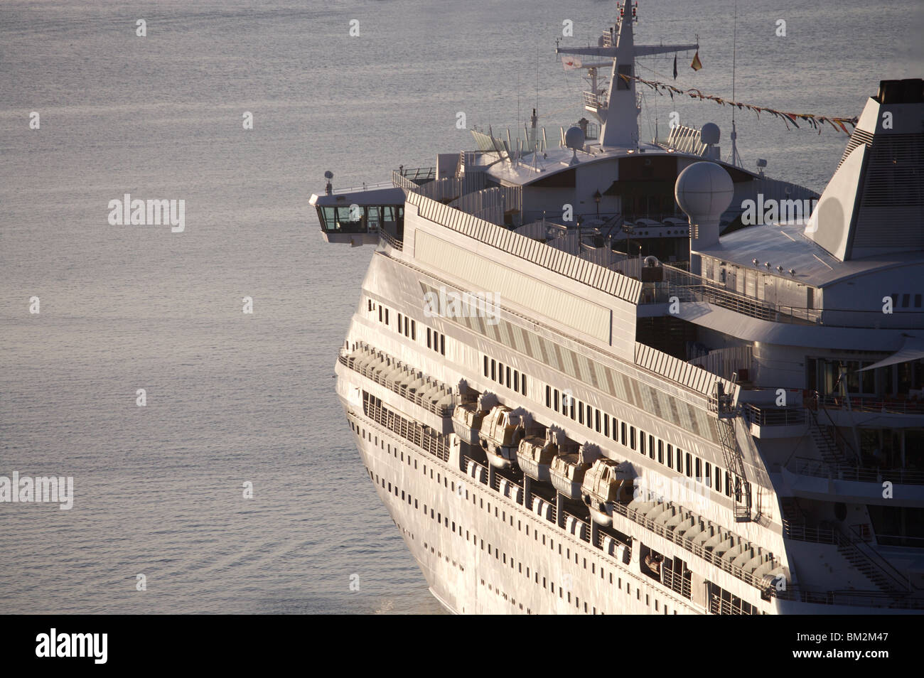Generic cruise ship Stock Photo - Alamy