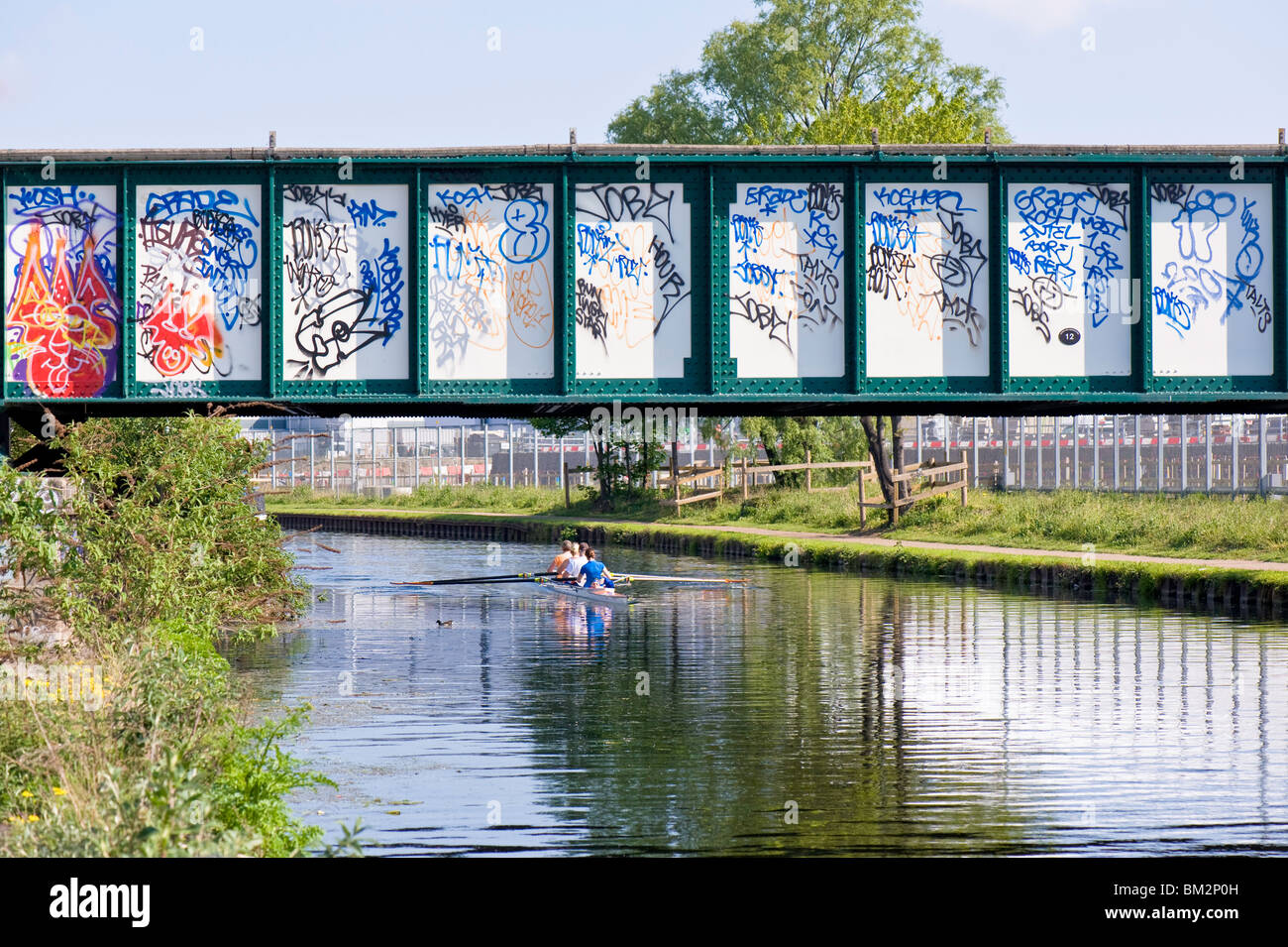 The lee navigation canal hi-res stock photography and images - Alamy