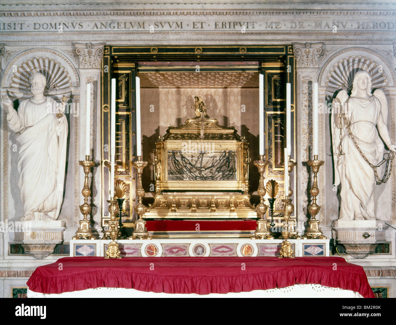 Italy, Rome, San Pietro in Vincoli, Altar, Church Interior, Chains of ...