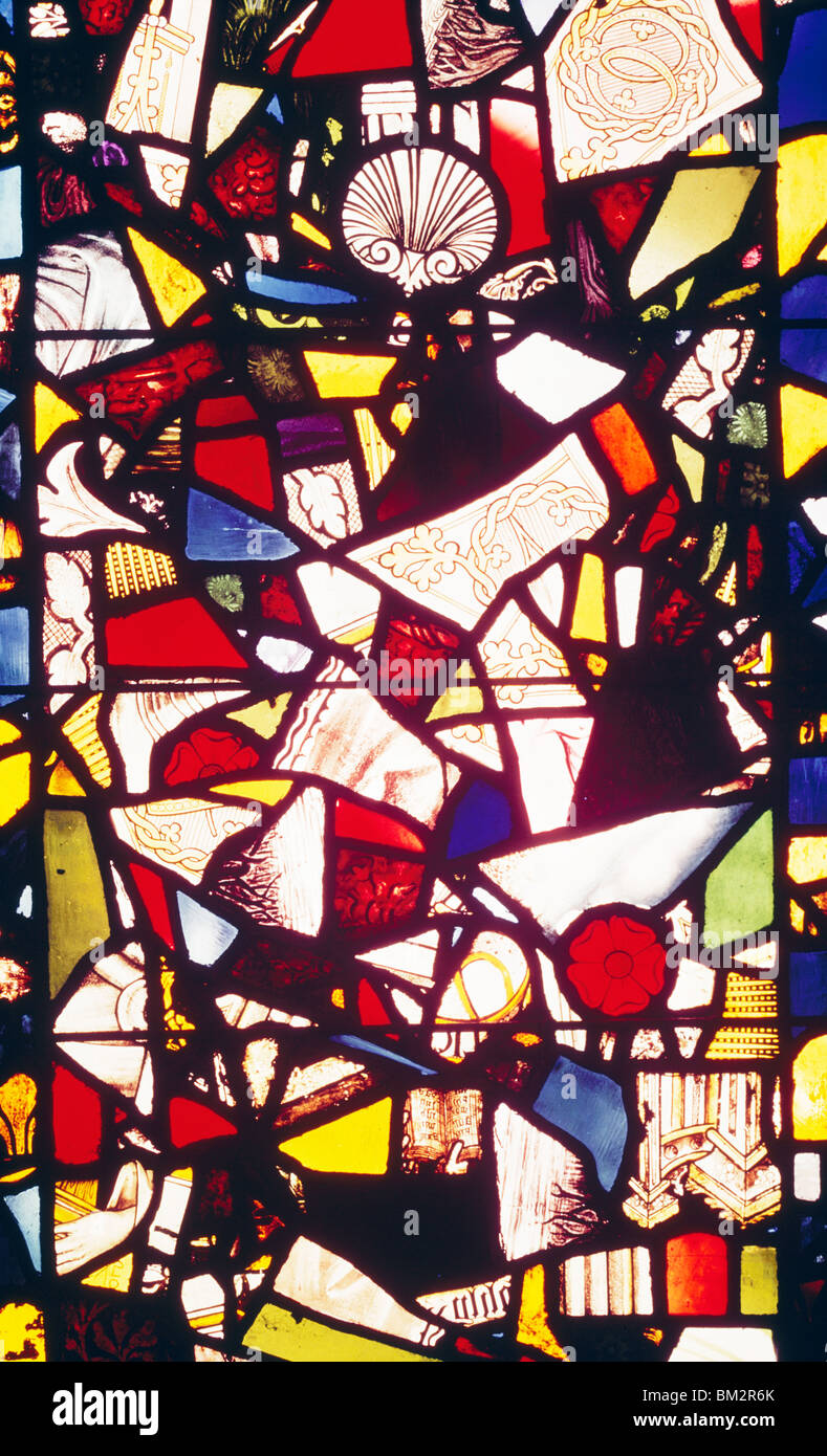 Medieval stained glass hi-res stock photography and images - Alamy