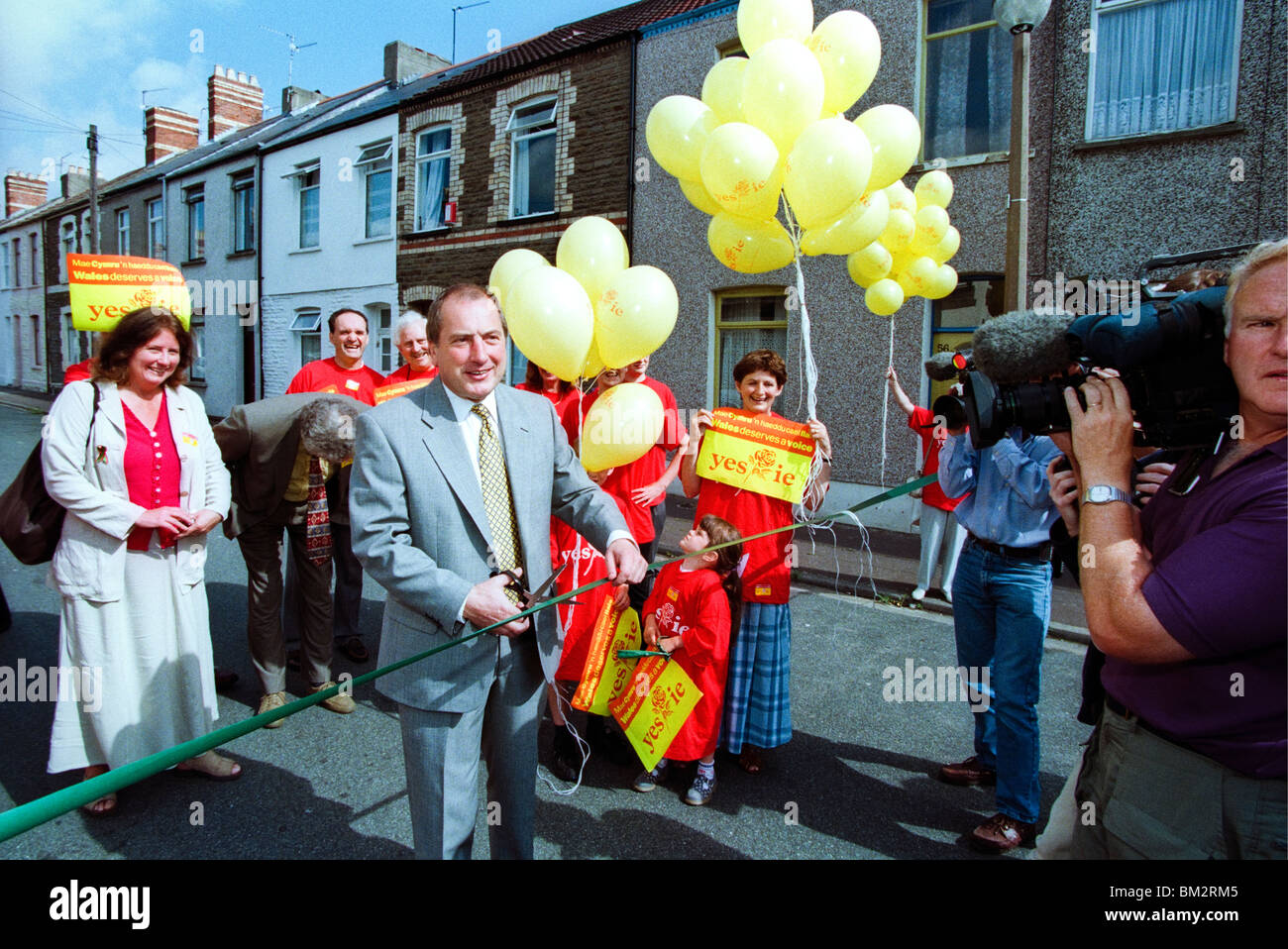 Secretary of State for Wales Ron Davies MP launching Labour Party 1997 ...