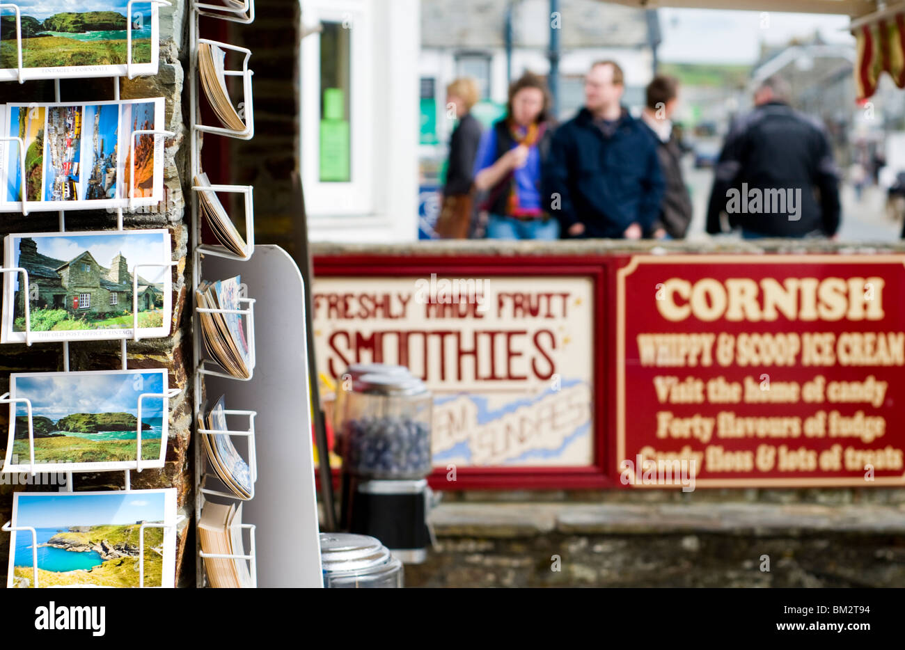 Tourist postcards britain hi-res stock photography and images - Alamy